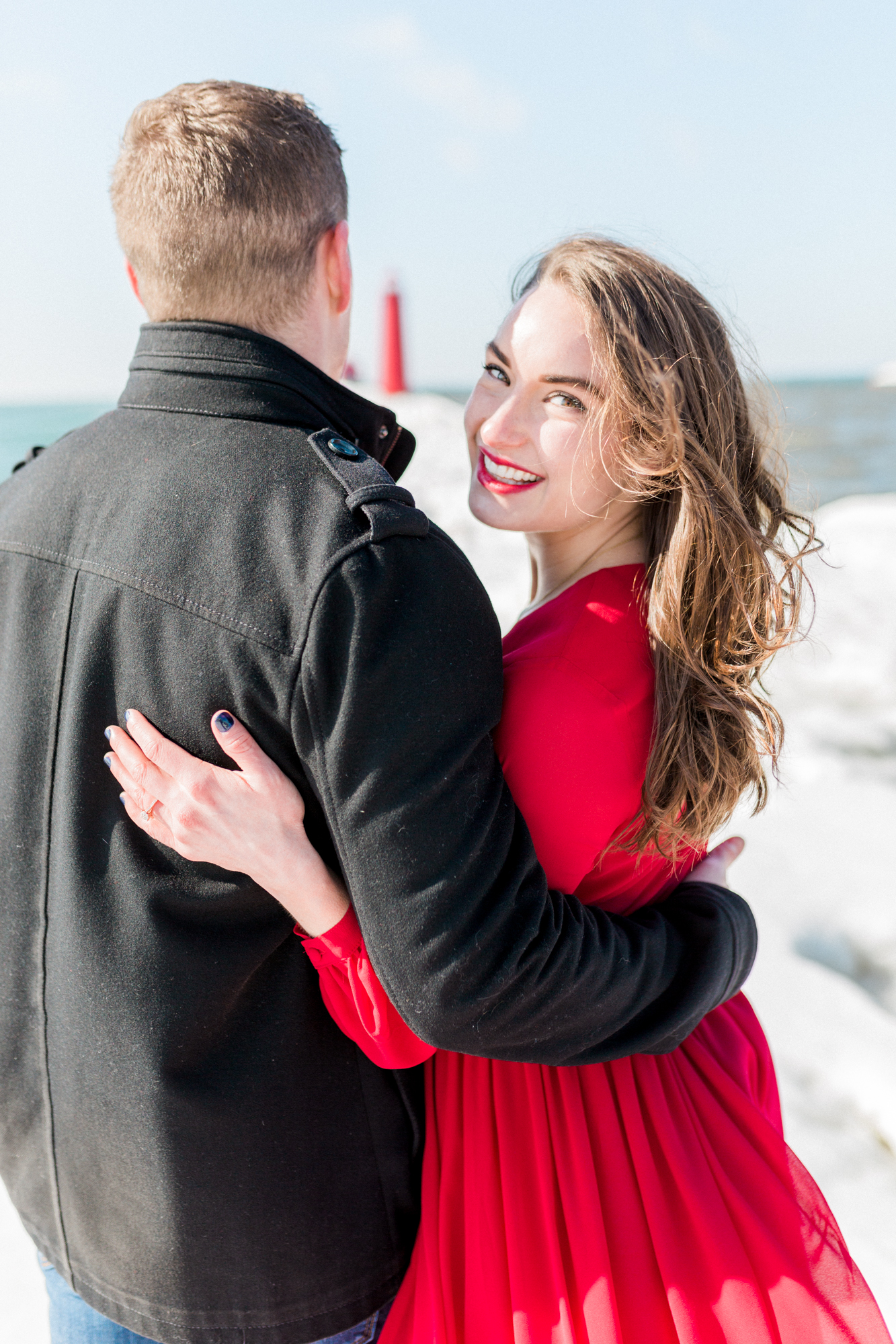 Grand Haven Lighthouse and Pier Michigan Engagement | Mary + Joey ...